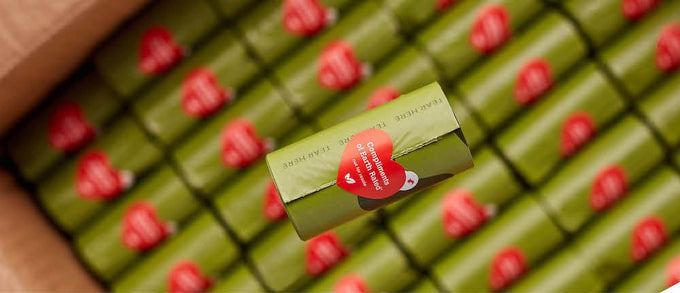 Never Stop Wagging & Giving | Earth Rated® Blog Post